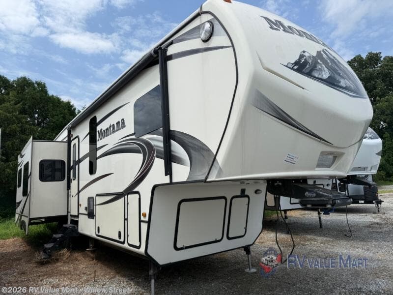 2014 Keystone Montana 3610 RL RV for Sale in Willow Street, PA 17584 ...