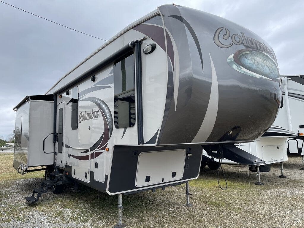 2014 Palomino Columbus Fifth Wheels 295RL RV for Sale in Byron, GA ...