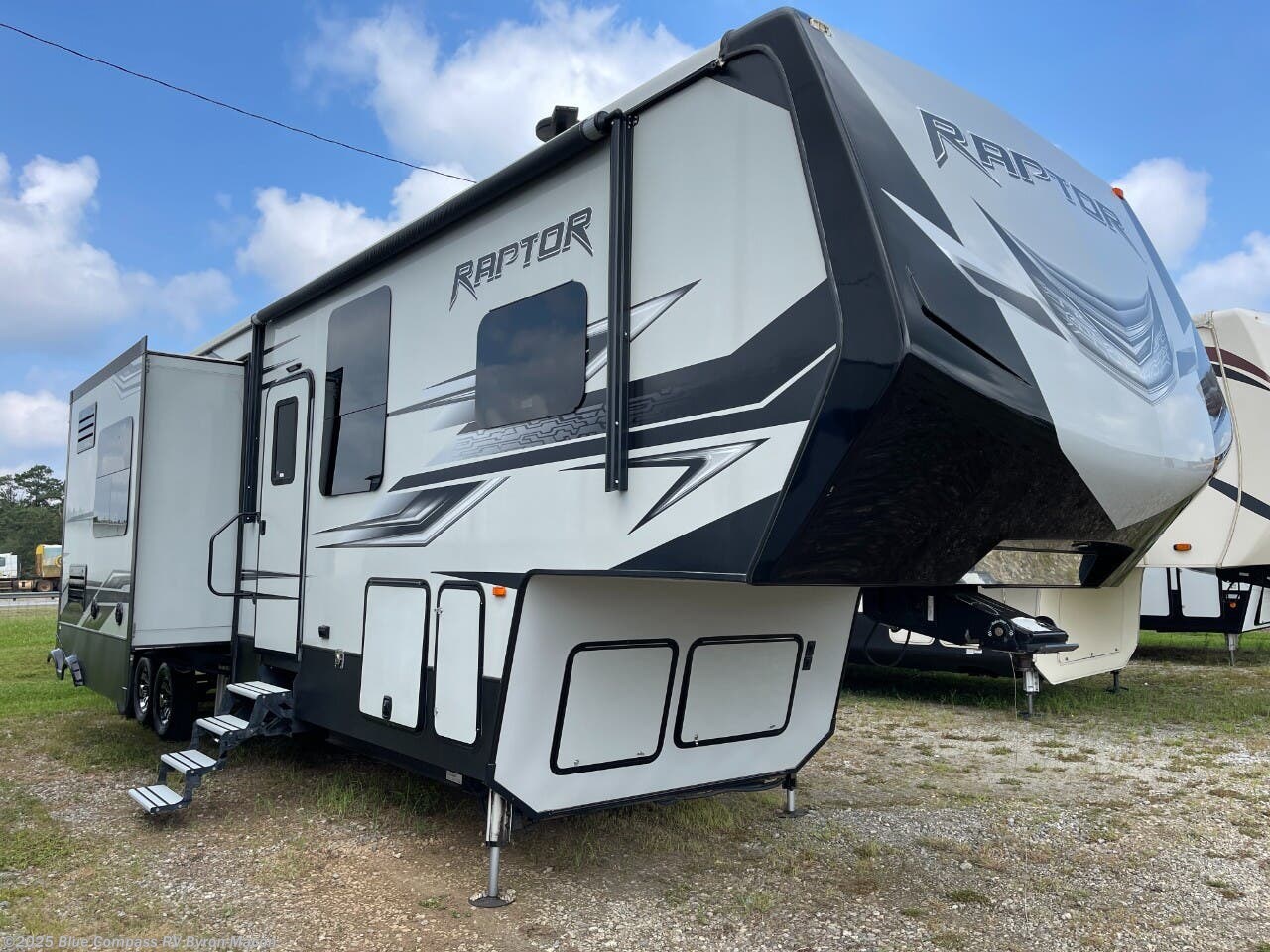 2017 Keystone Raptor 425TS RV for Sale in Byron, GA 31008 | UT230581 ...