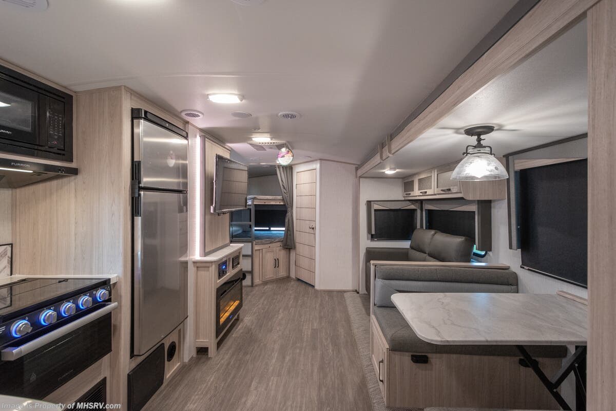 2022 Twilight RV TWS 2800 Bunk Model W/ 2 A/Cs, King Bed Slide System ...