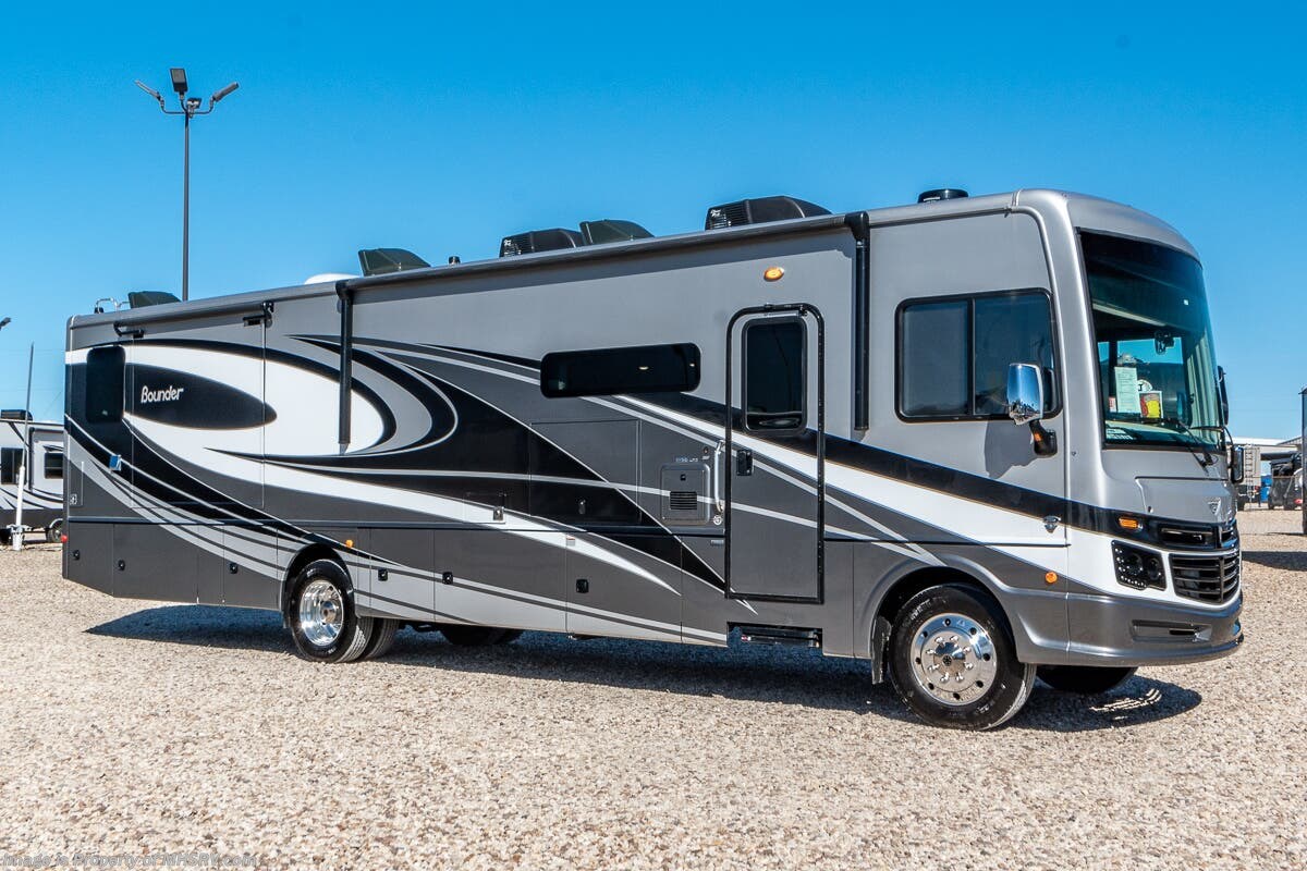 2021 Fleetwood Bounder 36F #2737C - For Sale in Alvarado, TX
