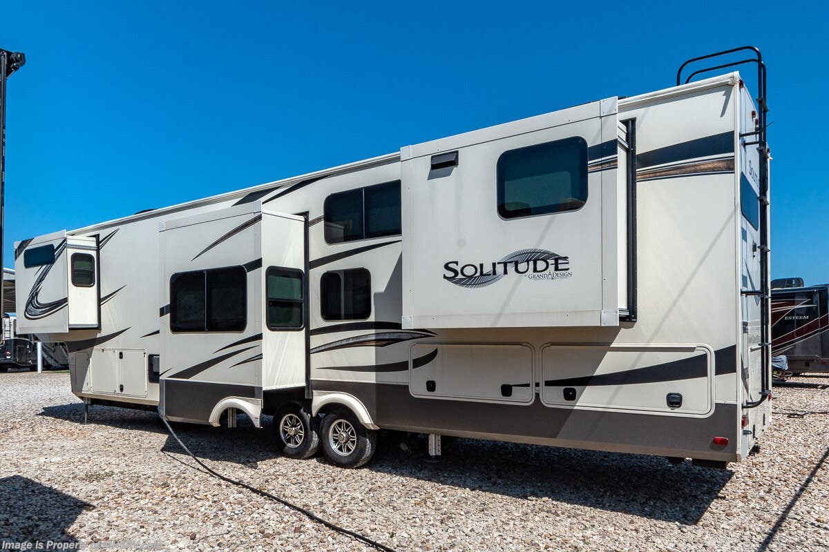 2020 Grand Design Solitude 390RK #2836C - For Sale in Alvarado, TX
