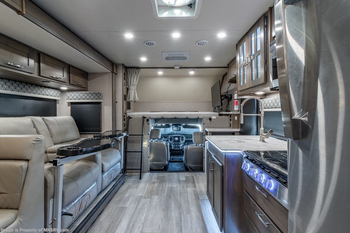 2022 Dynamax Corp Isata 5 Series 30FW #2877C - For Sale in Alvarado, TX