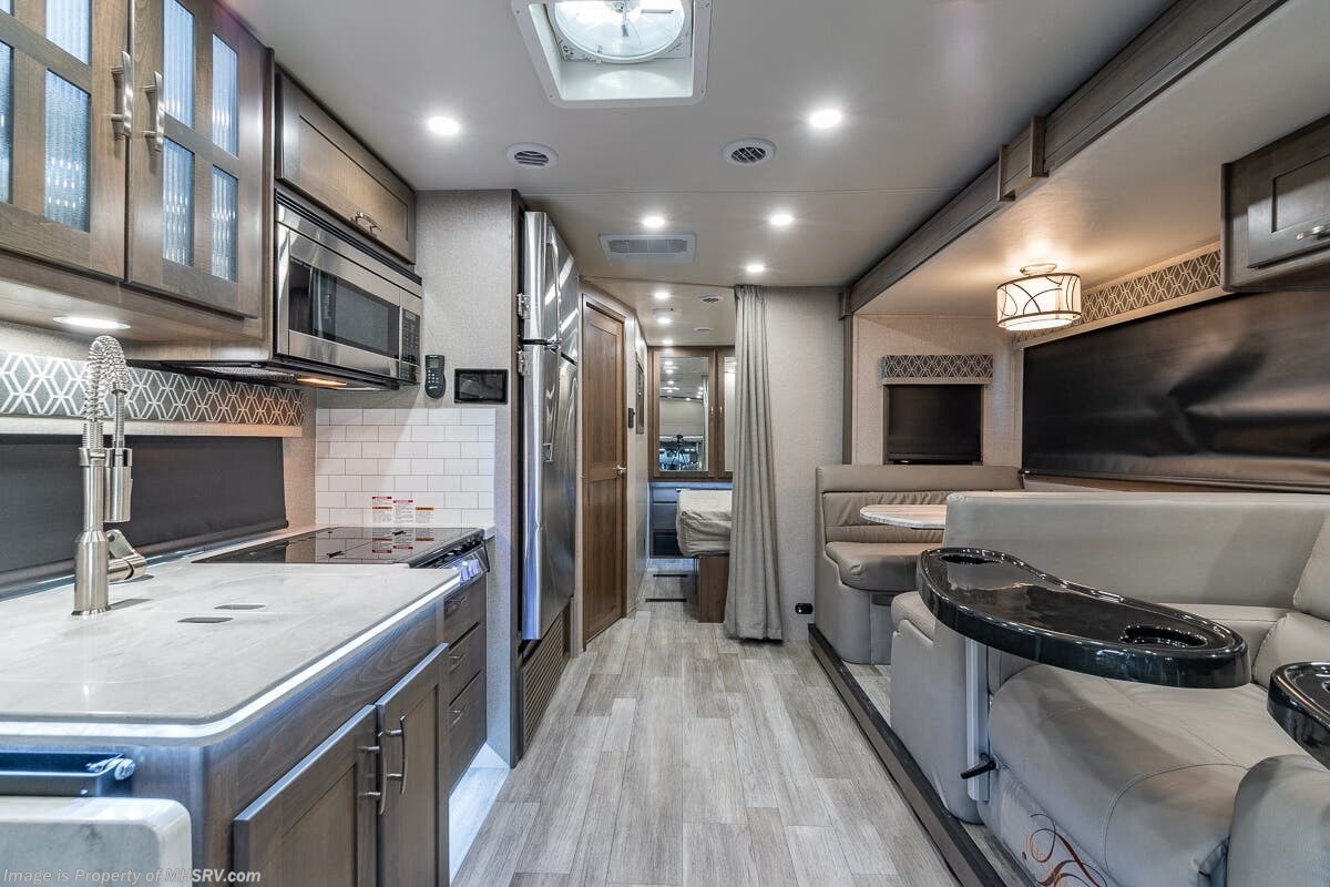 2022 Dynamax Corp Isata 5 Series 30FW #2877C - For Sale in Alvarado, TX