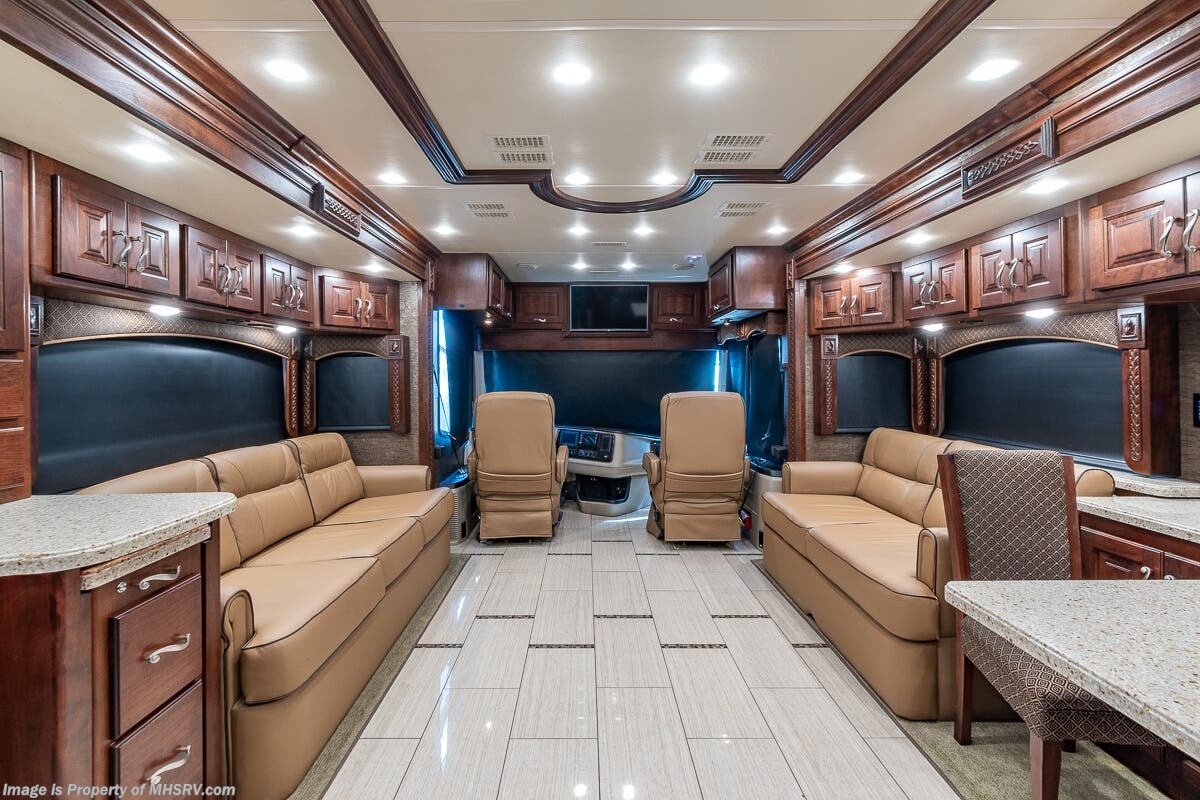 2017 Monaco RV Diplomat 43Q Basth & 1/2 #37979A - For Sale in Alvarado, TX