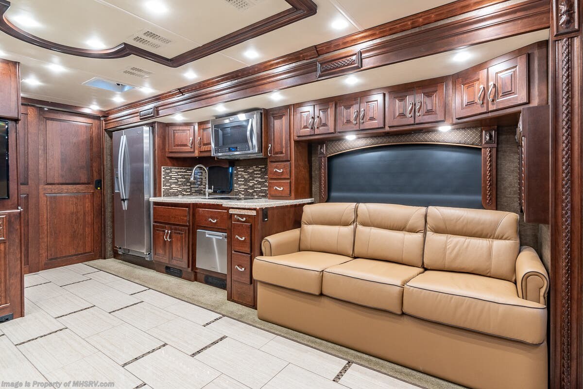 2017 Monaco RV Diplomat 43Q Basth & 1/2 #37979A - For Sale in Alvarado, TX