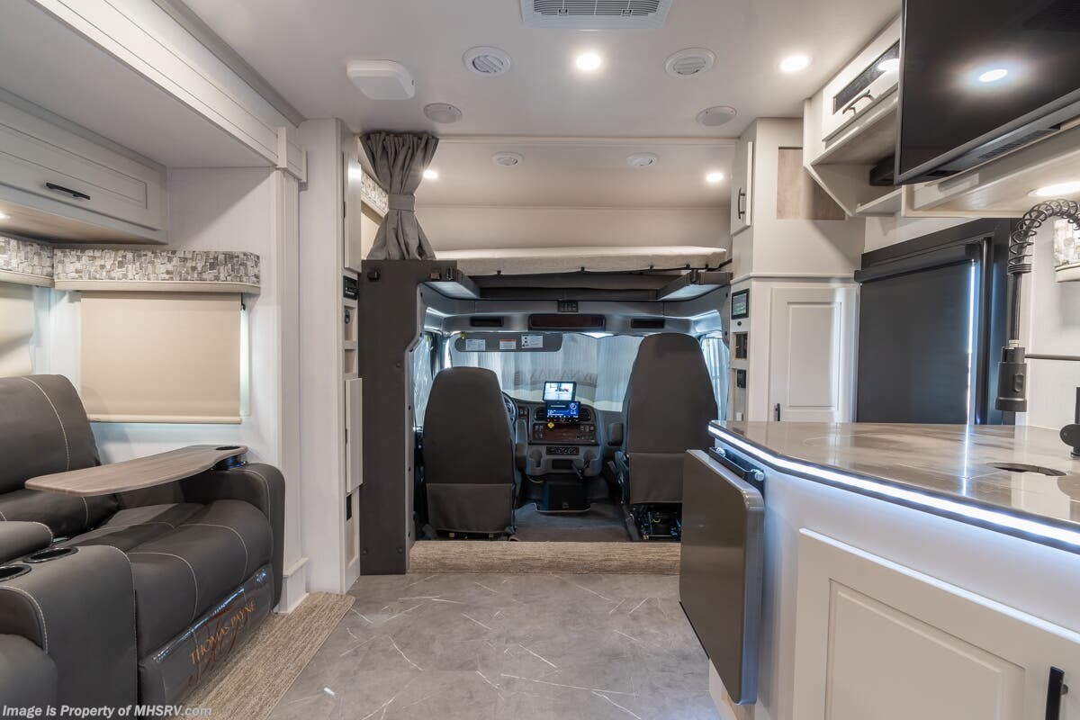 2023 Dynamax Corp DX3 37RB #08DM41691 - For Sale in Alvarado, TX