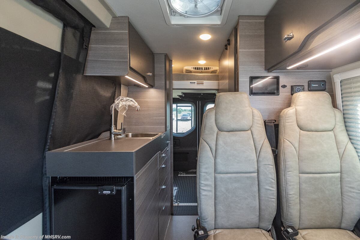 2023 Entegra Coach Launch 19Y #06ET41734 - For Sale in Alvarado, TX