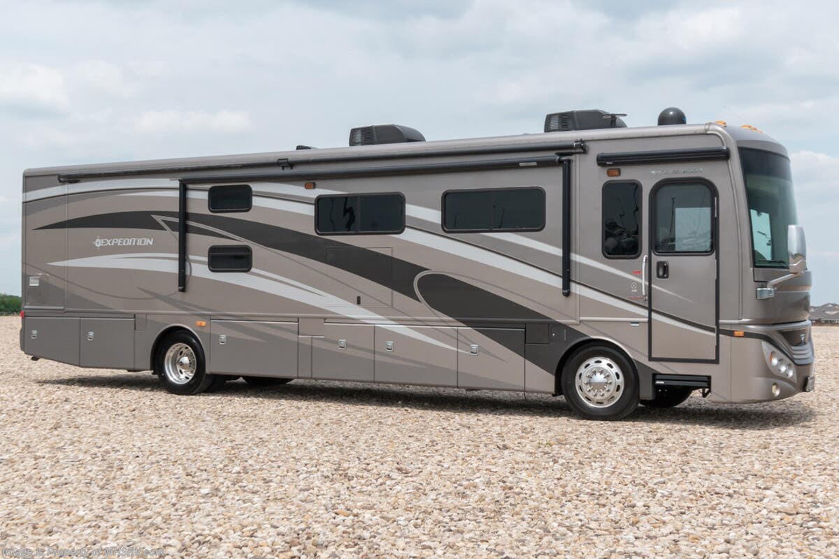 2014 Fleetwood Expedition 38B #3070C - For Sale in Alvarado, TX