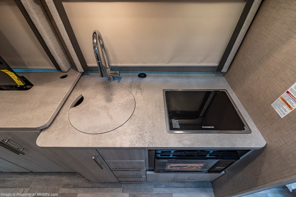 2023 Thor Motor Coach Compass 23TE All-Wheel Drive (AWD) Luxury B+ ...