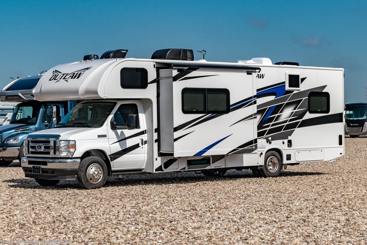 2025 Thor Motor Coach Outlaw Toy Hauler 29J New Class C Gas Toy Hauler ...