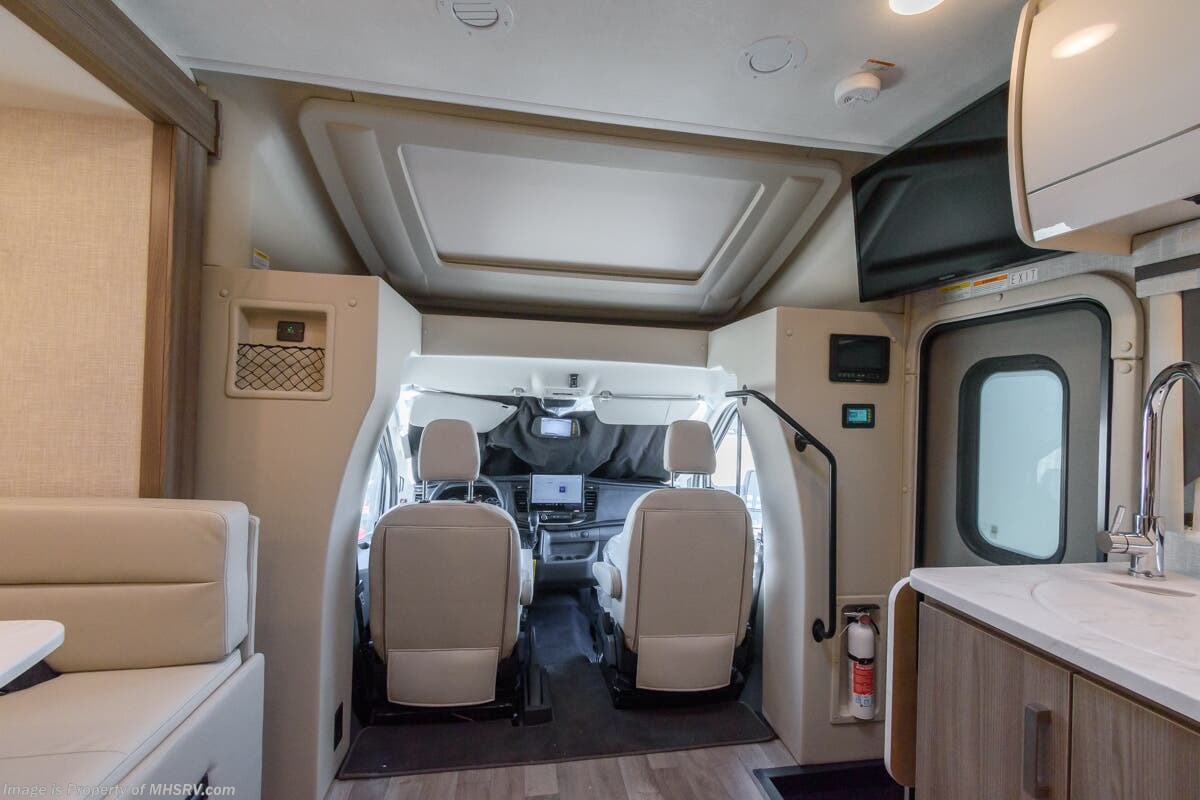 2025 Thor Motor Coach Gemini 23TW All-Wheel Drive (AWD) Luxury B+ ...