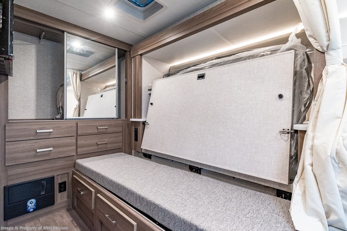 2025 Thor Motor Coach Compass 23TW All-Wheel Drive (AWD) Luxury B+ ...