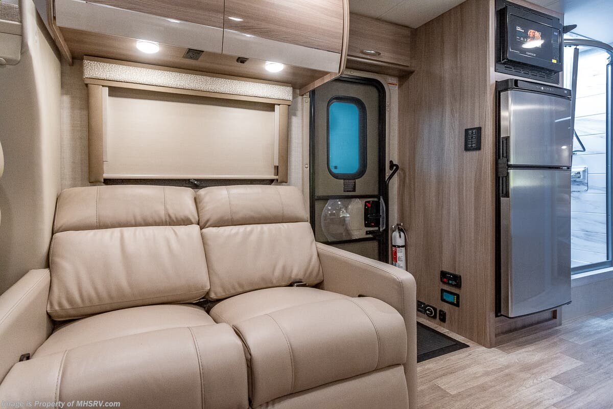2025 Thor Motor Coach Delano Sprinter 24RW Sprinter Diesel W/ Auto ...