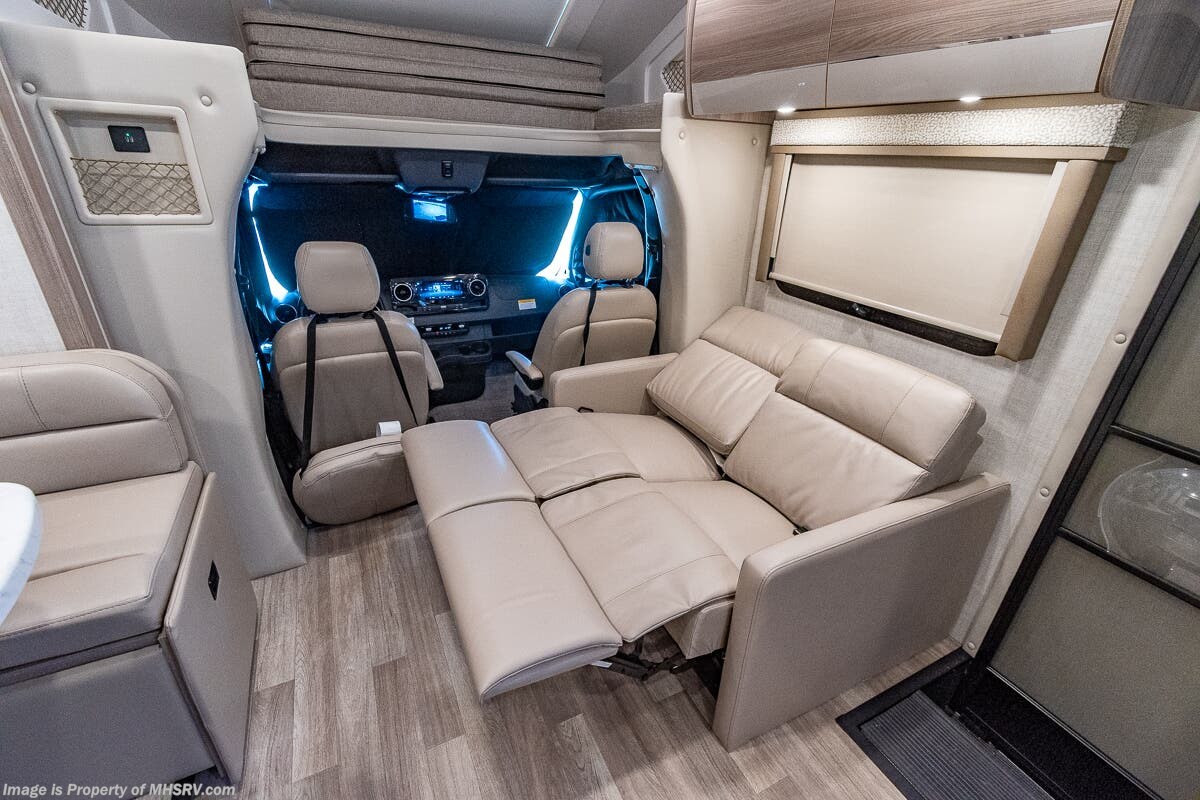 2025 Thor Motor Coach Delano Sprinter 24RW Sprinter Diesel W/ Auto ...