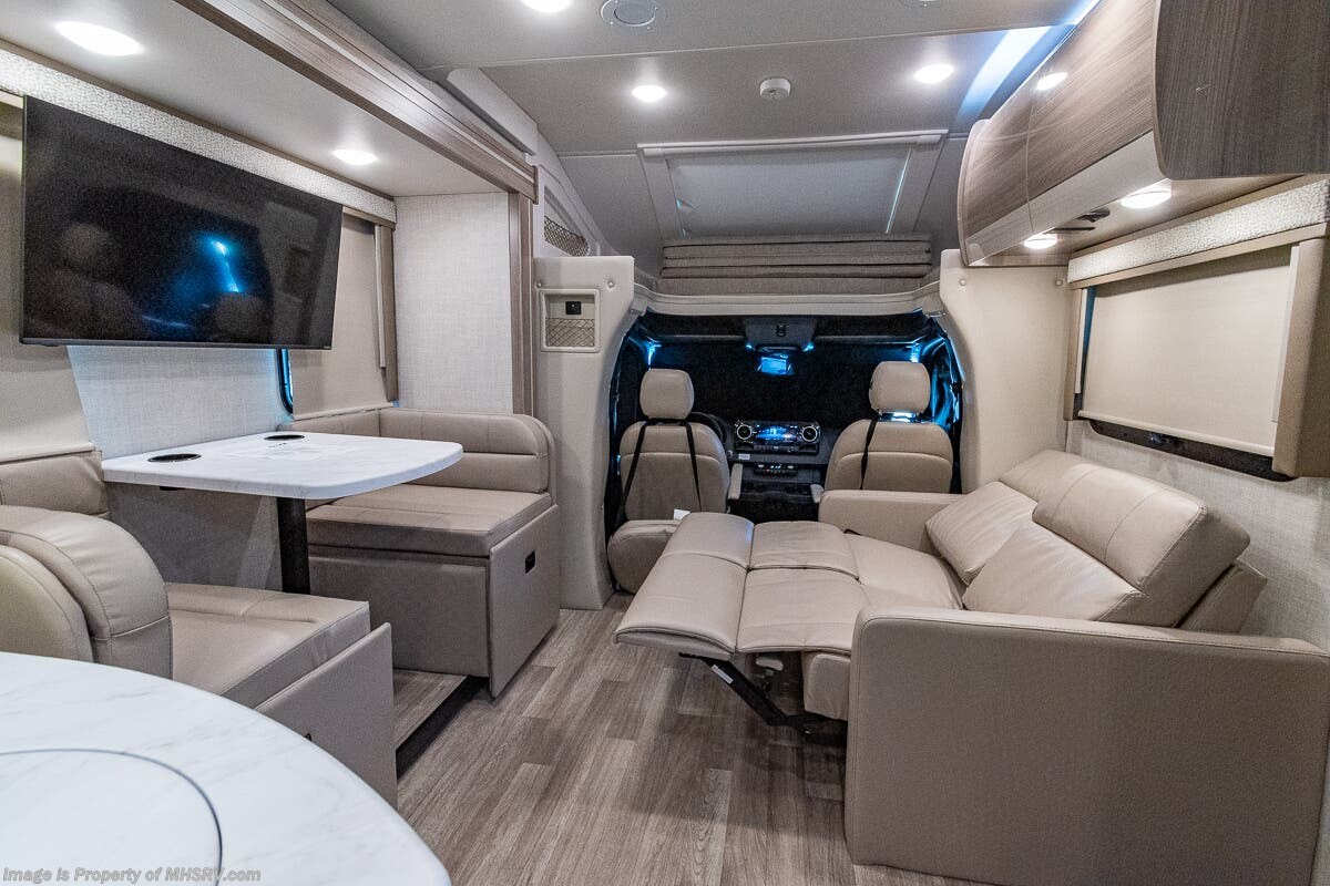 2025 Thor Motor Coach Delano Sprinter 24RW Sprinter Diesel W/ Auto ...