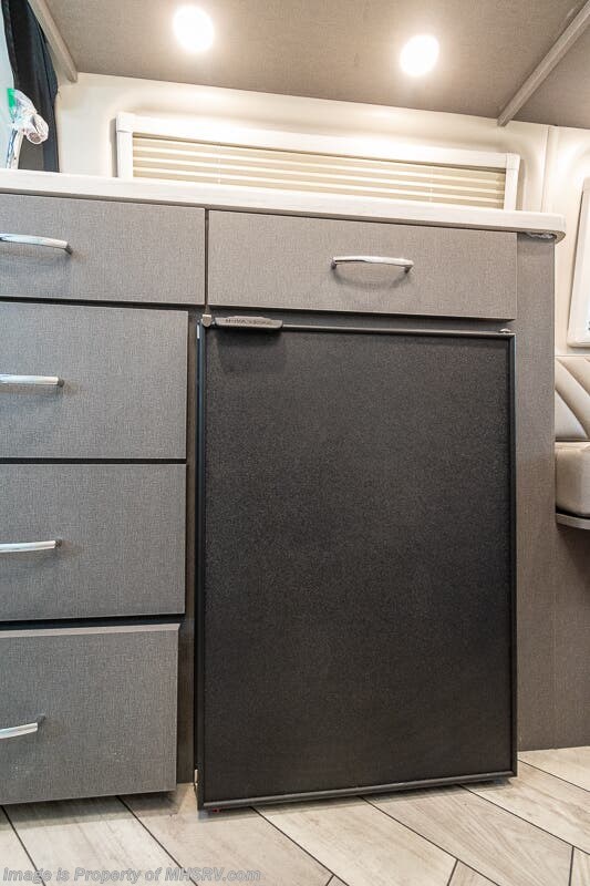 2025 Thor Motor Coach Tranquility 24C AWD Sprinter W/ Bike Rack, Lith ...