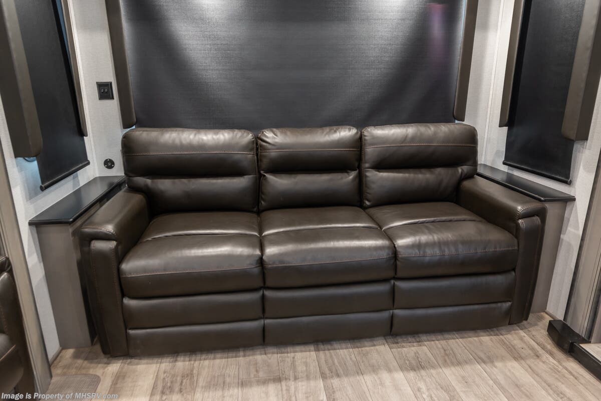 2021 Keystone Montana 3121RL W/ Theater Seats, King Bed, Auto Leveling ...