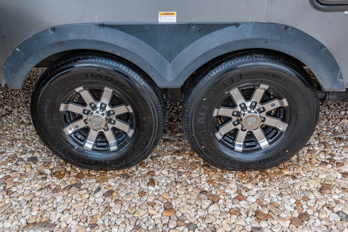 2020 Keystone Alpine 3701FL Bath & 1/2 Model W/ King Bed, Stack W/D ...