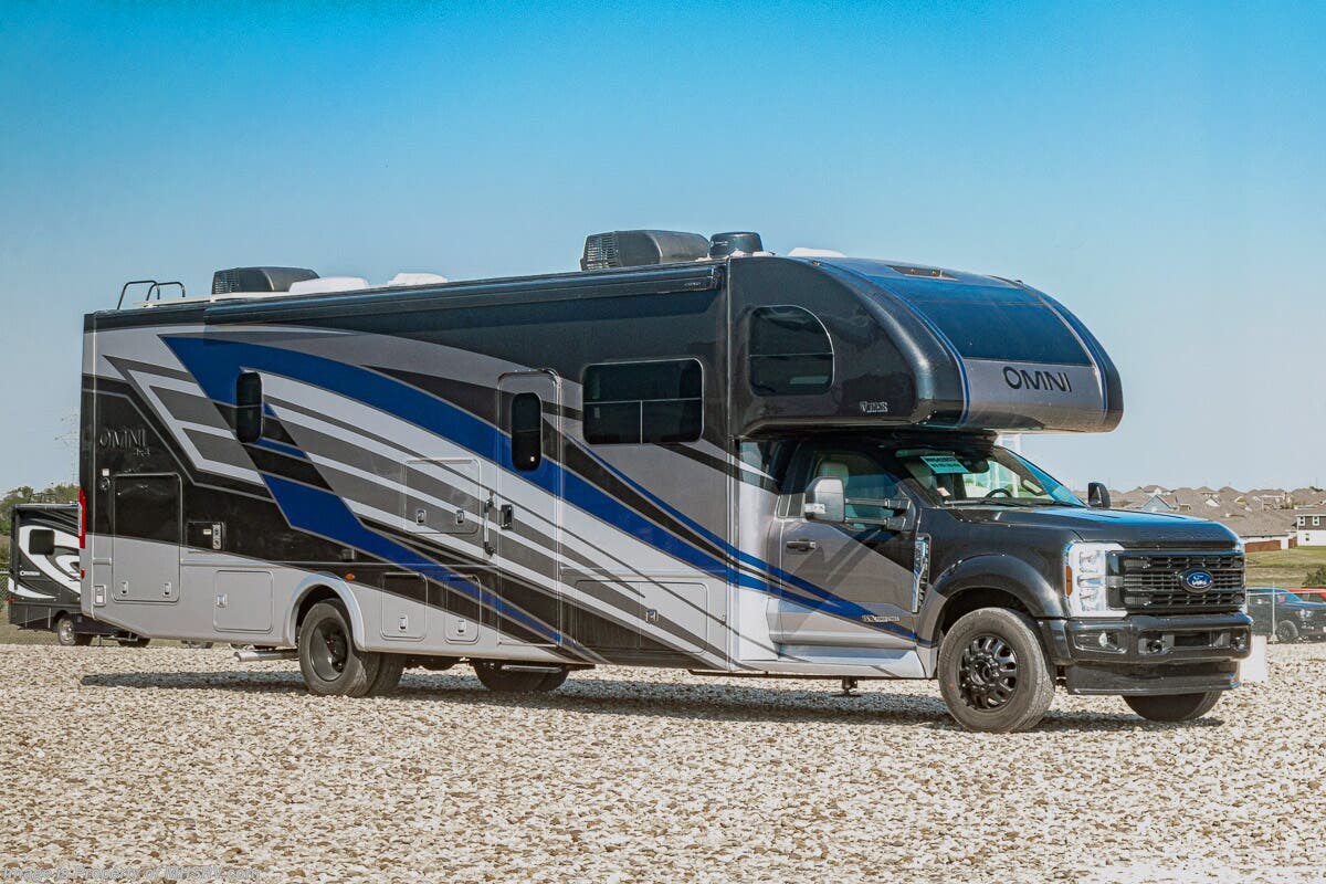 2025 Thor Motor Coach Omni RS36 #MHS42653 - For Sale in Alvarado, TX