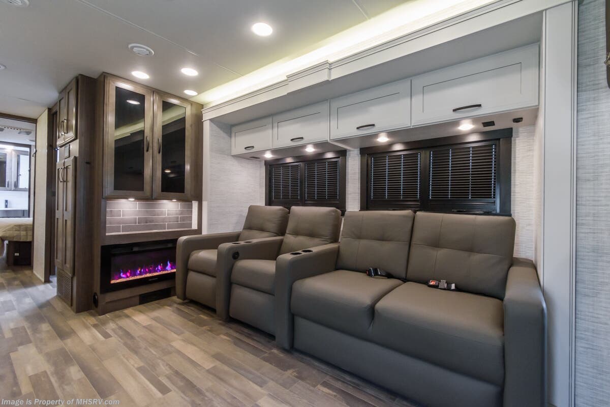 2025 Entegra Coach Vision XL 36C Bath & 1/2 W/ King Bed, OH Loft ...