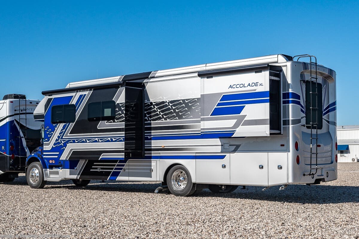 2025 Entegra Coach Accolade XL 37M Super C Diesel W/ Stack. W/D ...