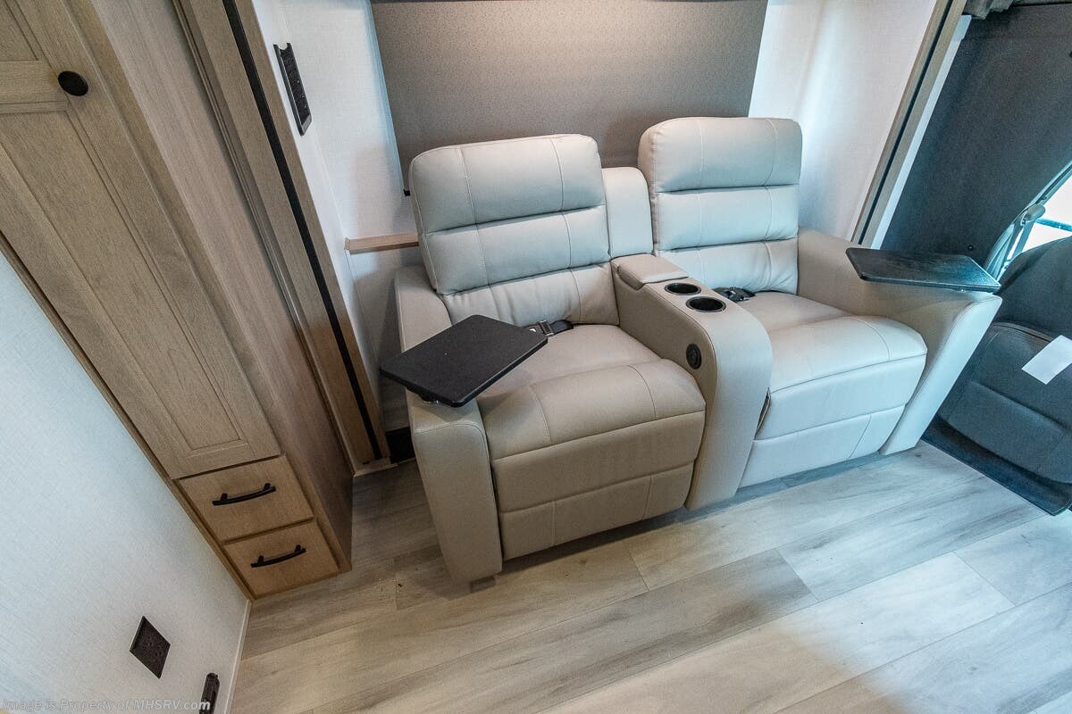 2025 Forest River Forester Classic 2501TSF W/ Arctic Package, Triple ...