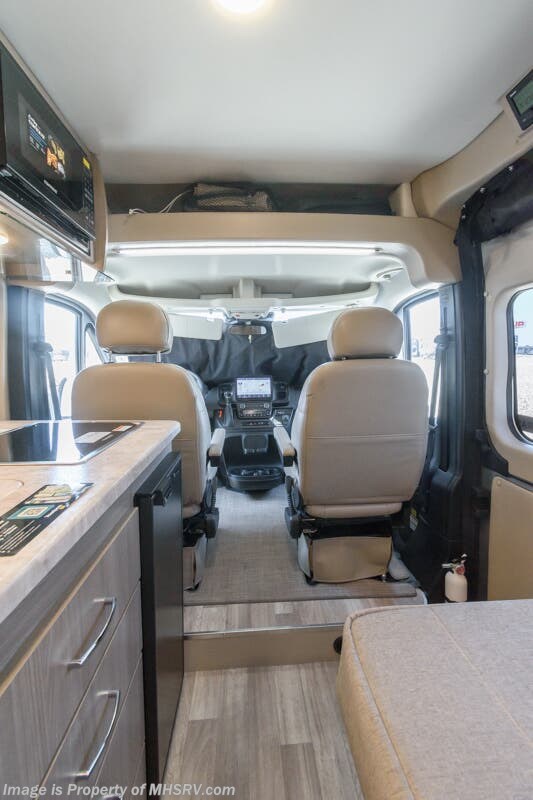 2025 Thor Motor Coach Rize 18G W/ Bike Rack, Solar, Swivel Seats, Dual ...