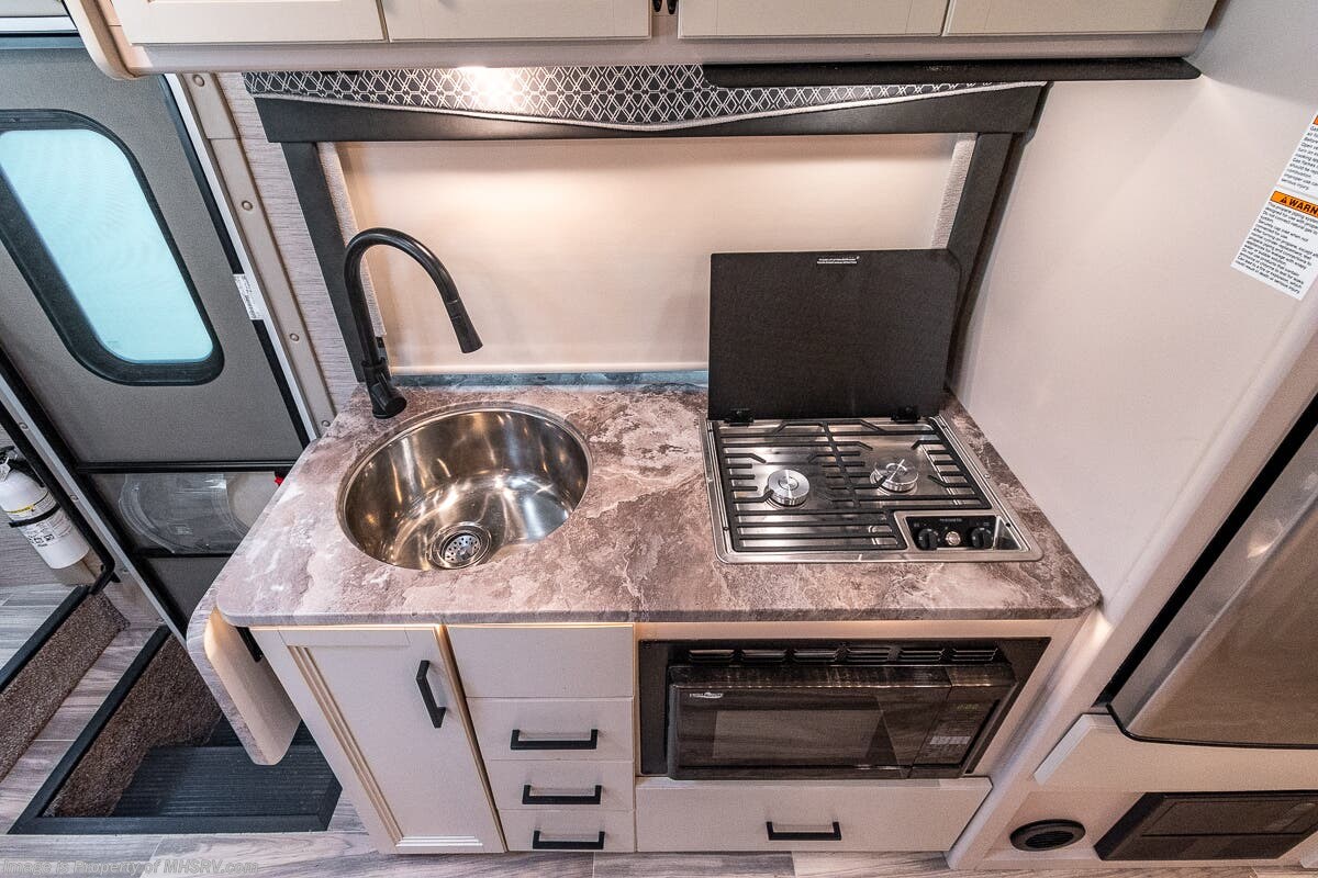 2022 Thor Motor Coach Vegas RUV 25.6 W/ Stab. Jacks, Onan Gen., Solar ...