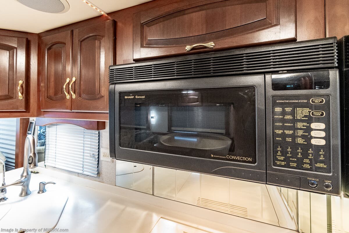 2001 Newmar Mountain Aire 4095 RV W/ HWH Jacks, W/D, Spartan Chassis, Solar, 4 Camera System & More