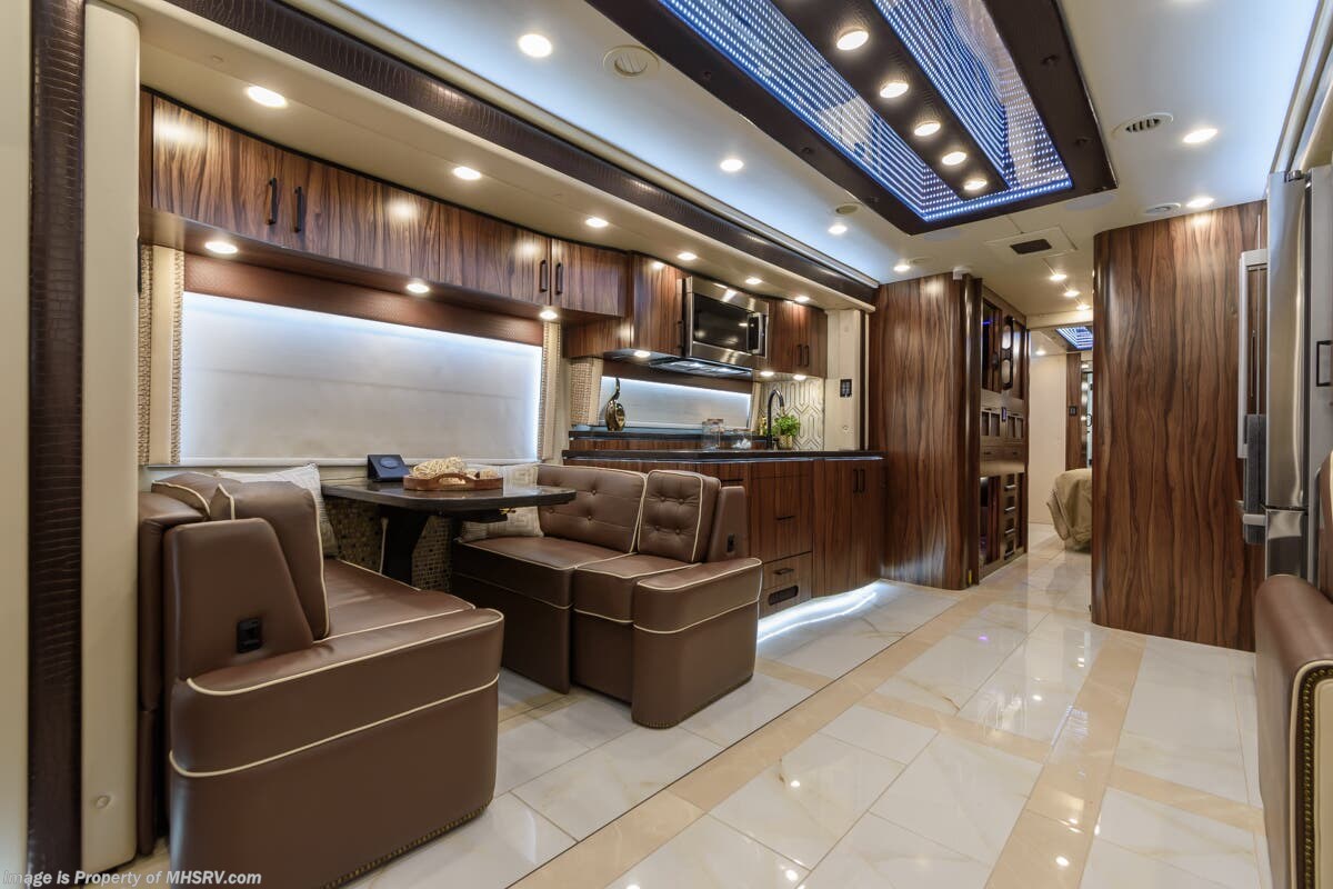 2022 Foretravel Realm Presidential LVB 2 Full Bath Bunk Model Luxury RV ...