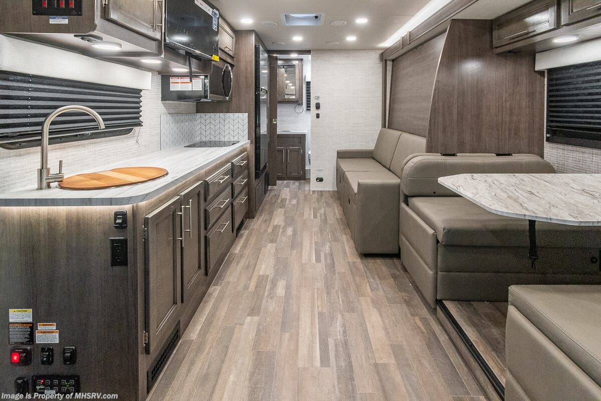 2025 Entegra Coach Qwest SE 24R Diesel Sprinter W/ Hydraulic Auto ...