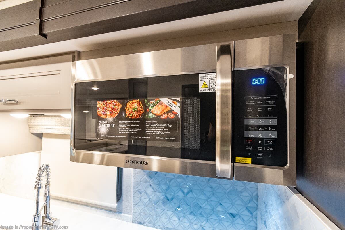 2025 Thor Motor Coach Inception 38FX Super C W/ Solar System, Theater ...