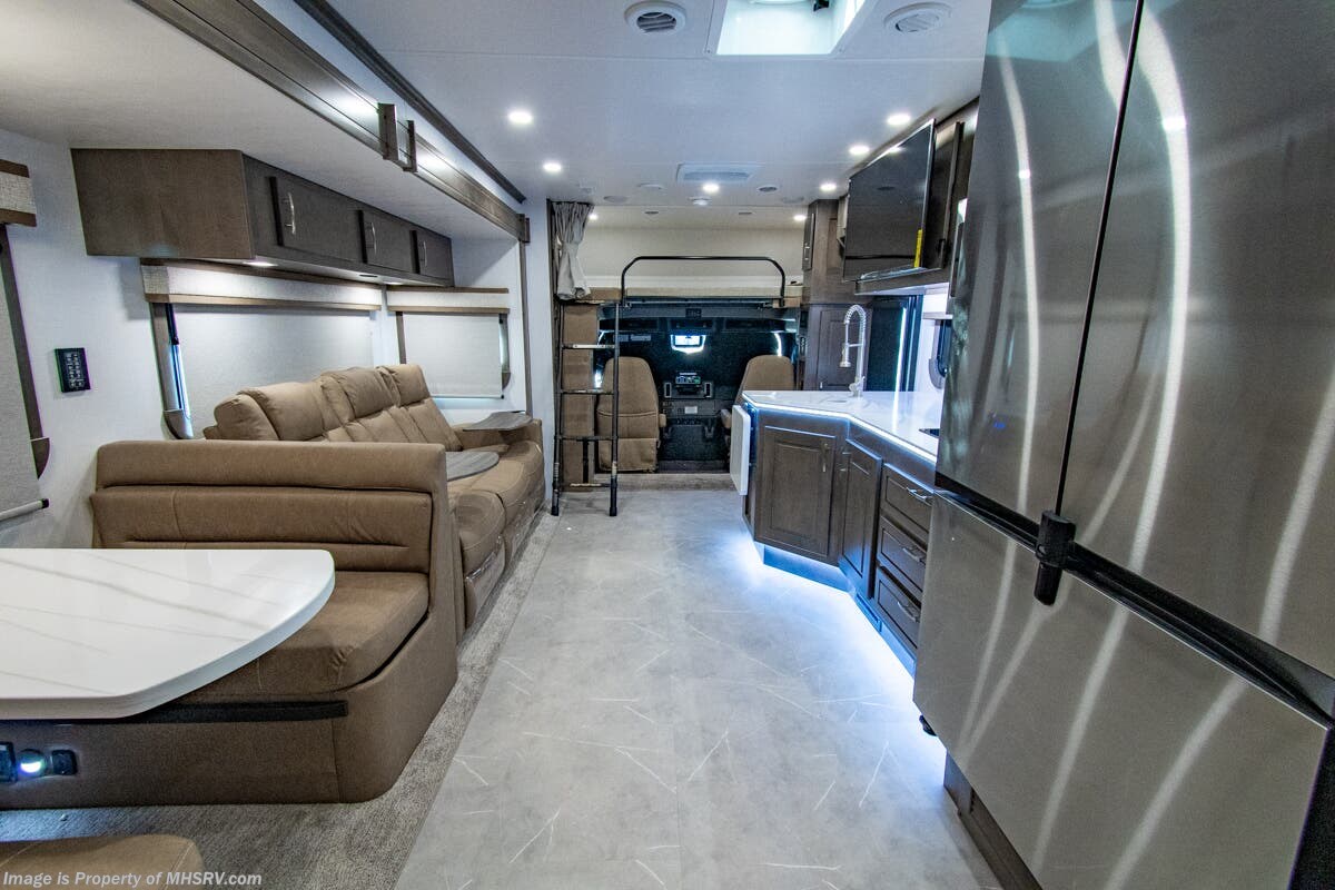 2025 Dynamax Corp Dynaquest XL 3400KD #MHS43129 - For Sale in Alvarado, TX