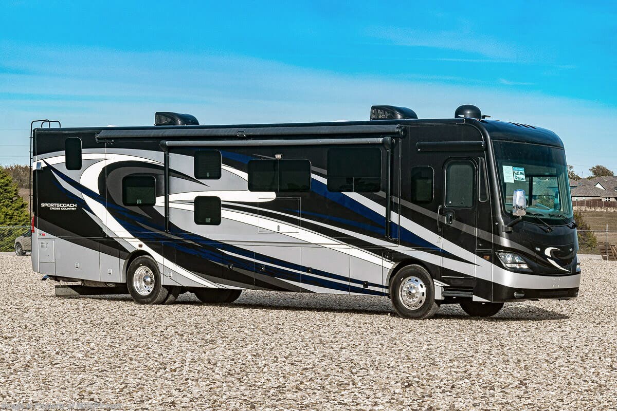 2017 Coachmen Cross Country RD 407FW Bath & 1/2 Bunk Model RV W/ King ...