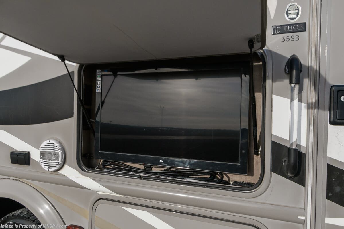 2015 Thor Motor Coach Four Winds Super C 35SB Bunk Model RV W/ Solar, King Bed, Auto Leveling ...