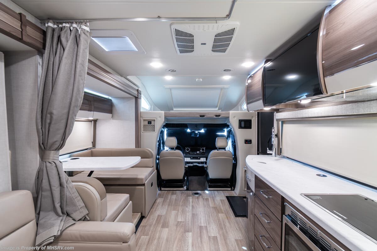 2024 Thor Motor Coach Delano Sprinter 24FB Sprinter RV W/ Auto Leveling ...