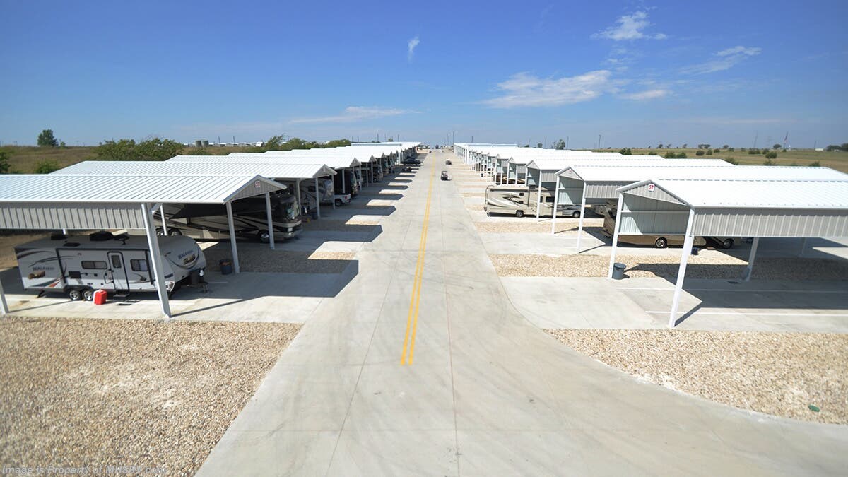 2019 inTech Luna Luna Travel Trailer W/ Ext. Grill, Power Solid Surface ...