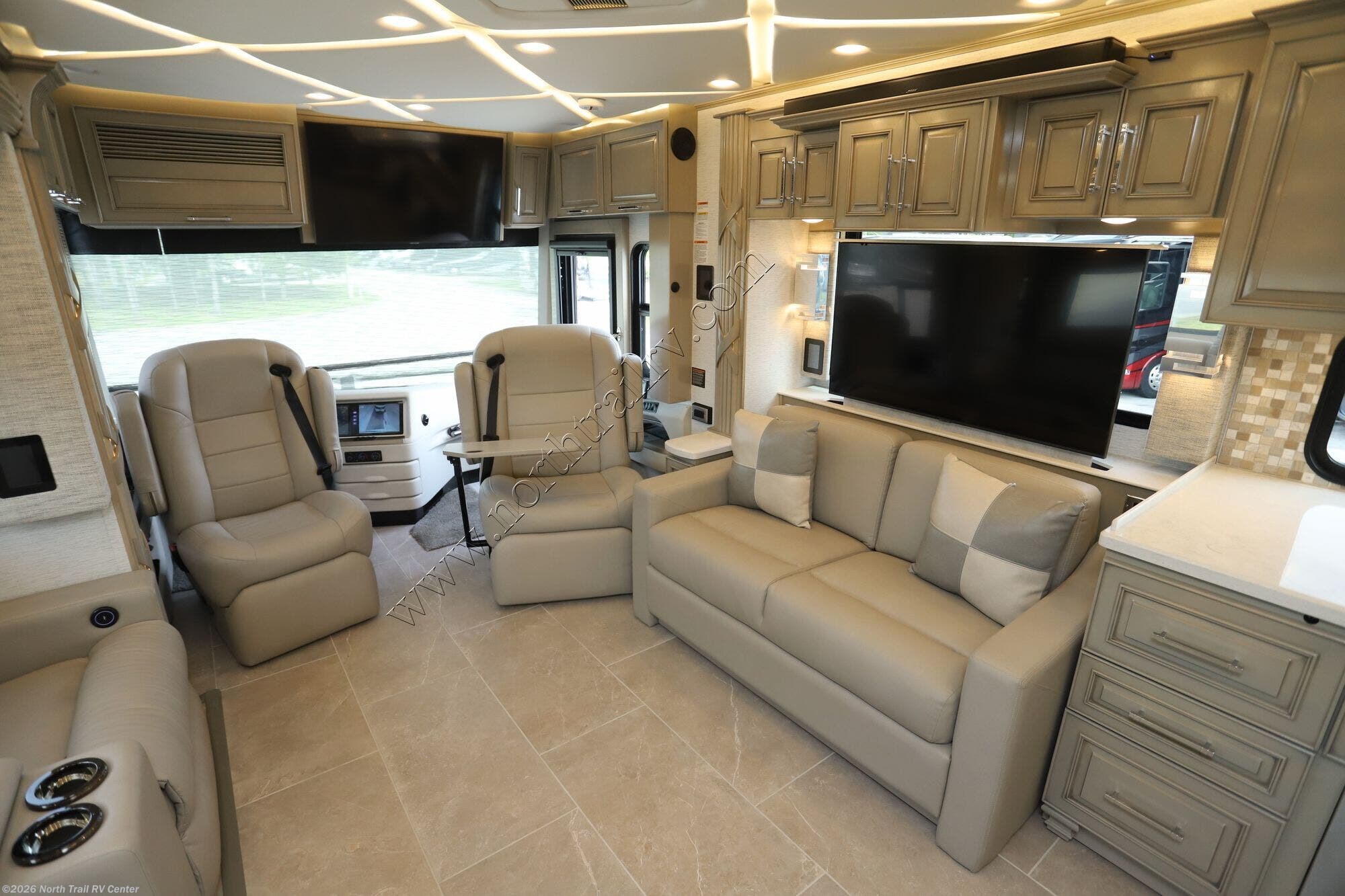 2024 Newmar Mountain Aire 4118 RV for Sale in Fort Myers, FL 33905 ...