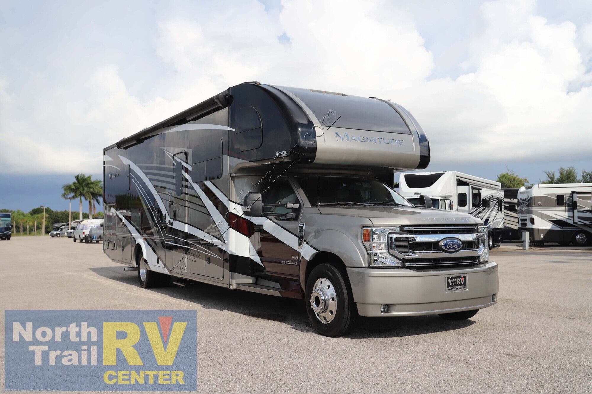 2022 Thor Motor Coach Magnitude RS36 RV for Sale in Fort Myers, FL ...