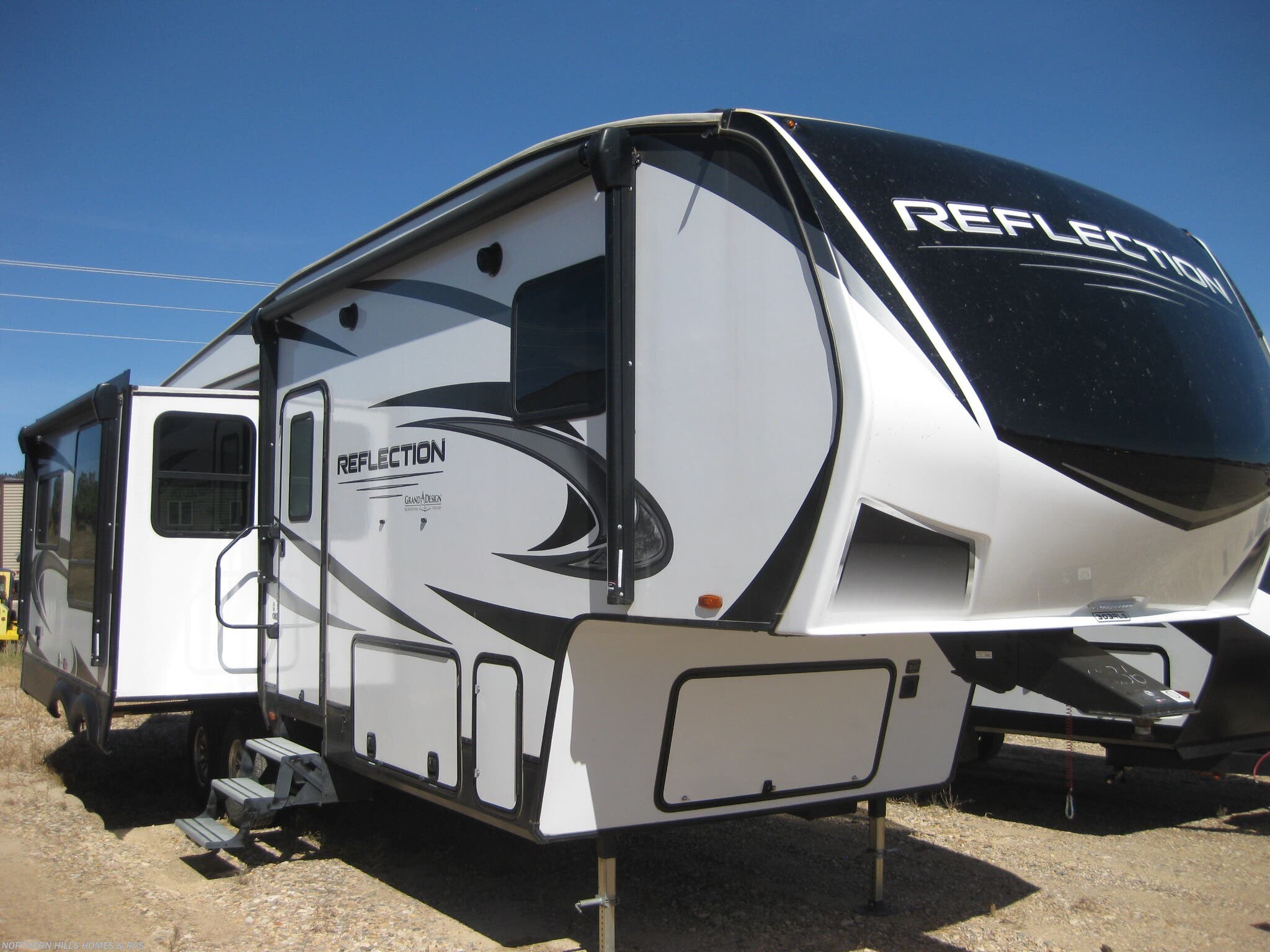 2021 Grand Design Reflection 303RLS