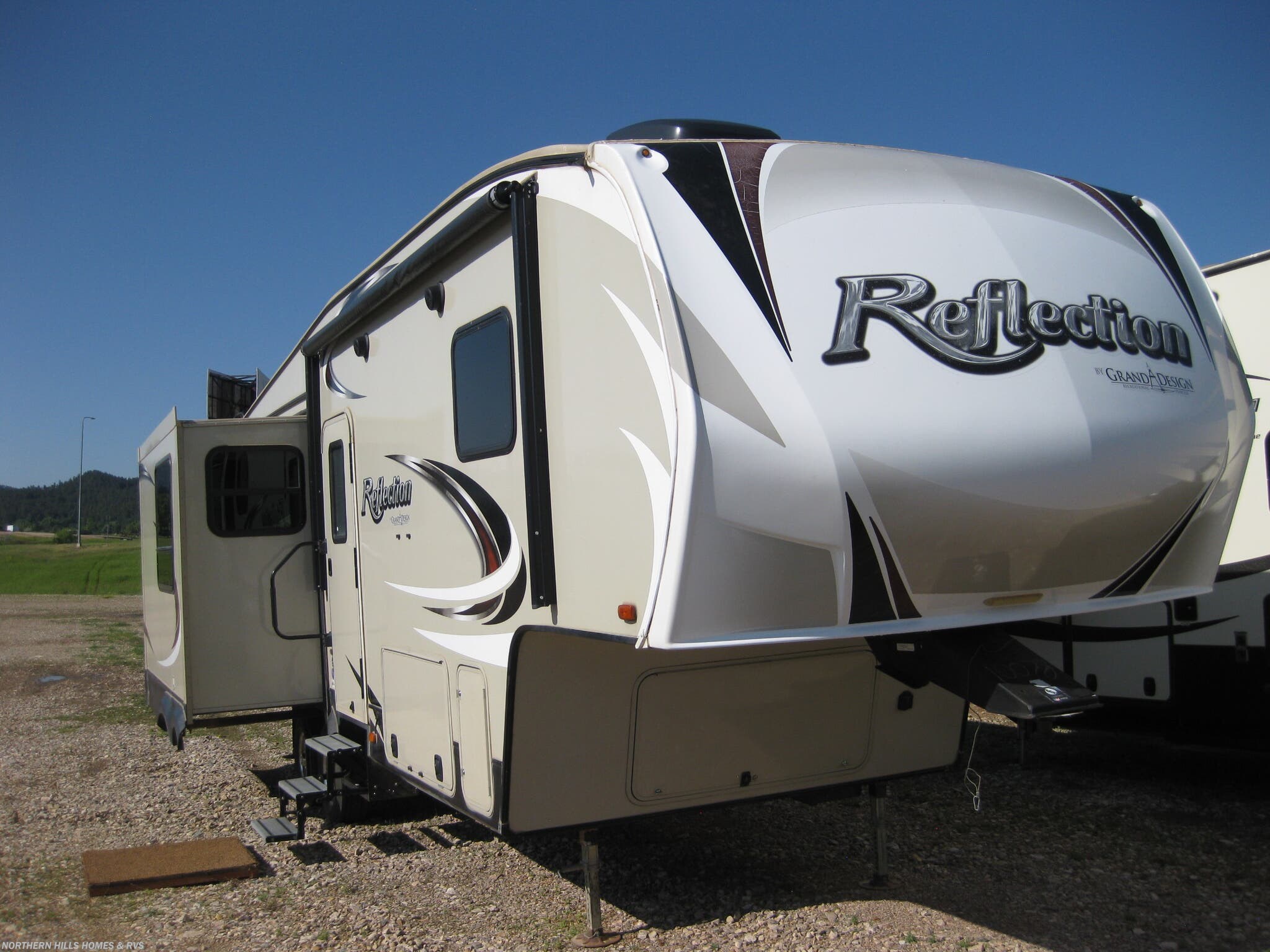 2017 Grand Design Reflection Super-Lite 27RL