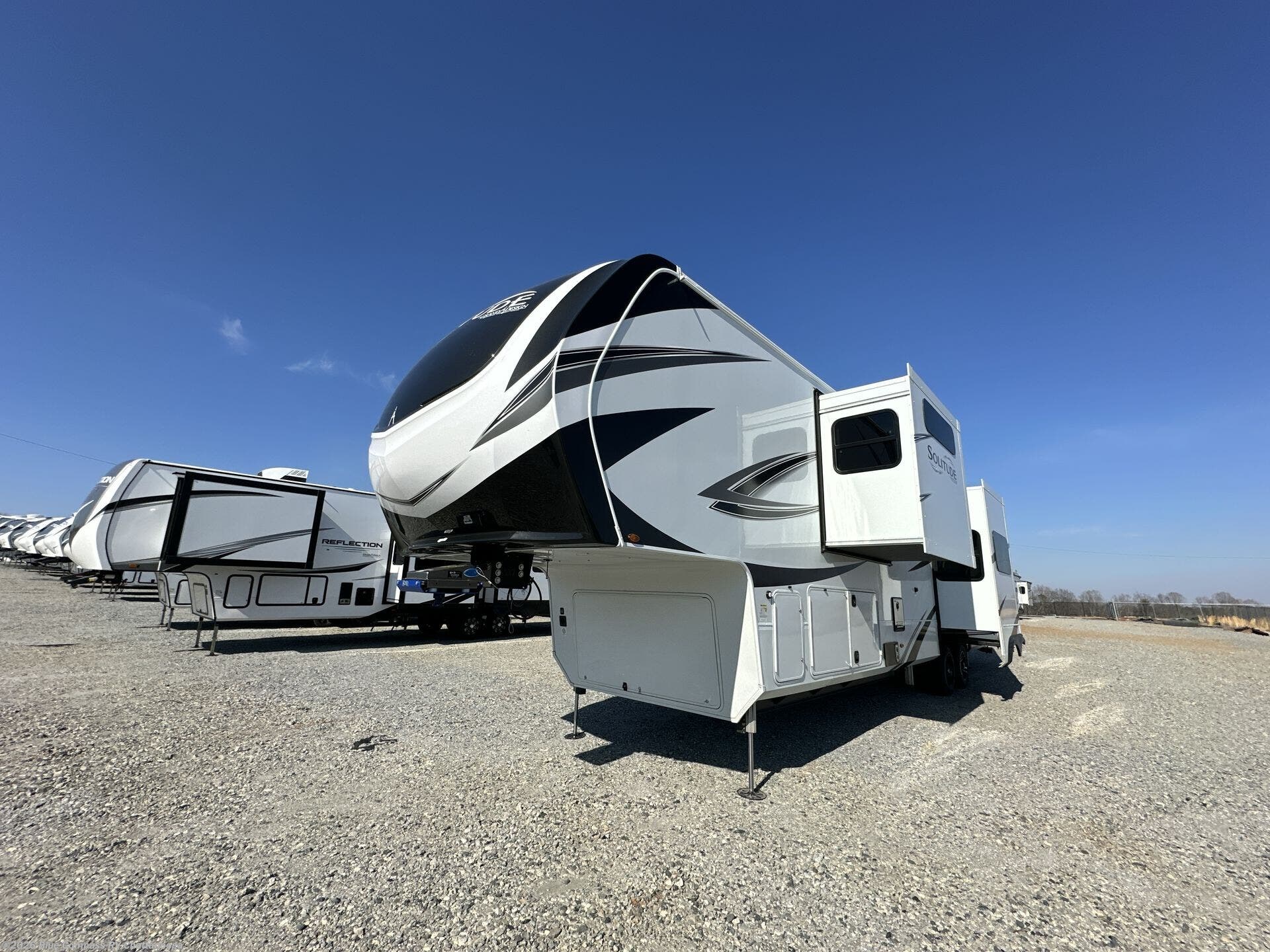 2024 Grand Design Solitude 417KB RV for Sale in Ringgold, GA 30736 ...