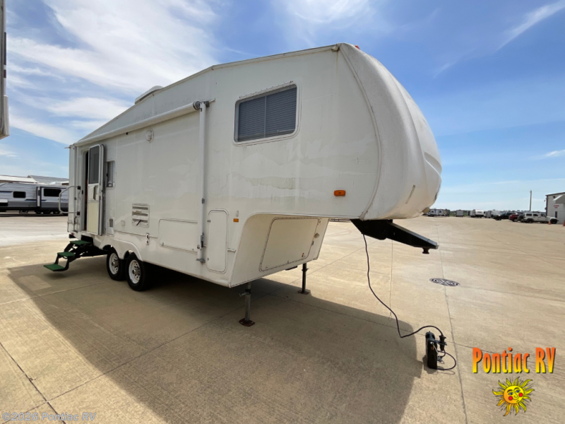 2004 Forest River Wildcat 24 RLS RV for Sale in Pontiac, IL 61764 ...