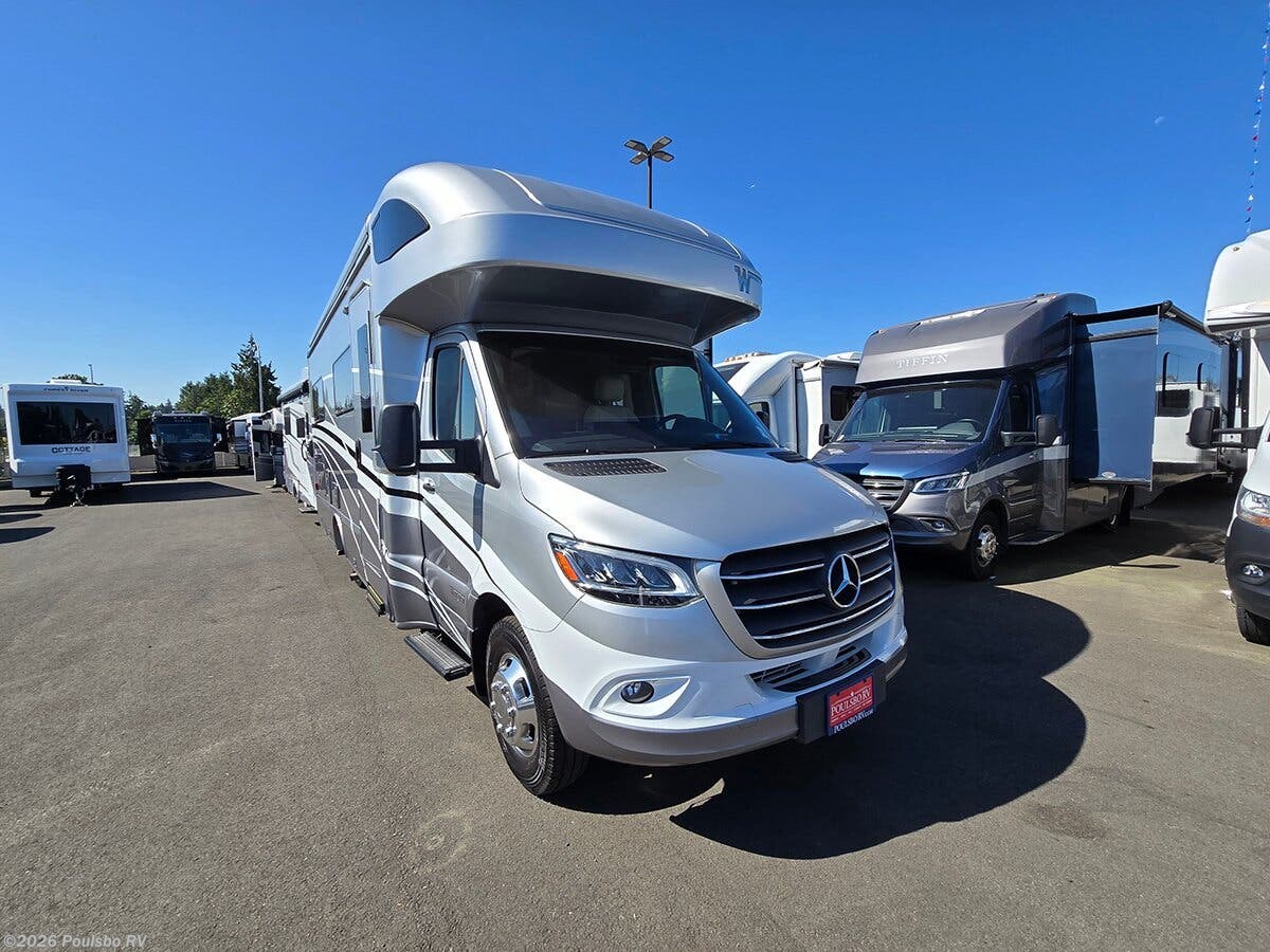 2022 Winnebago Navion 24J RV for Sale in Kent, WA 98032 | CC5177 ...
