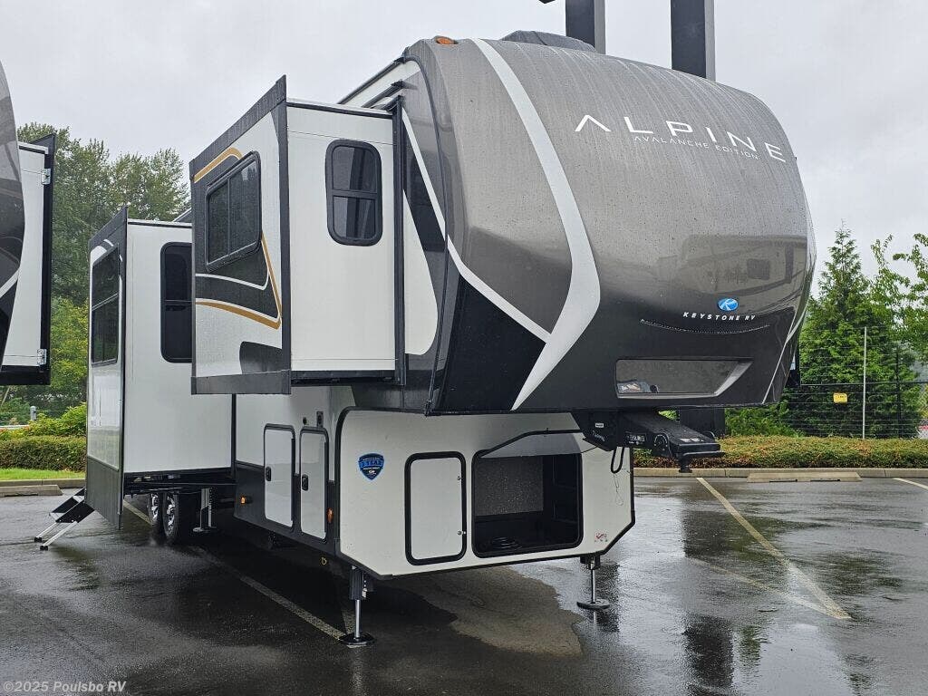2025 Keystone Alpine Avalanche Edition 346FL #S674 - For Sale in Sumner, WA
