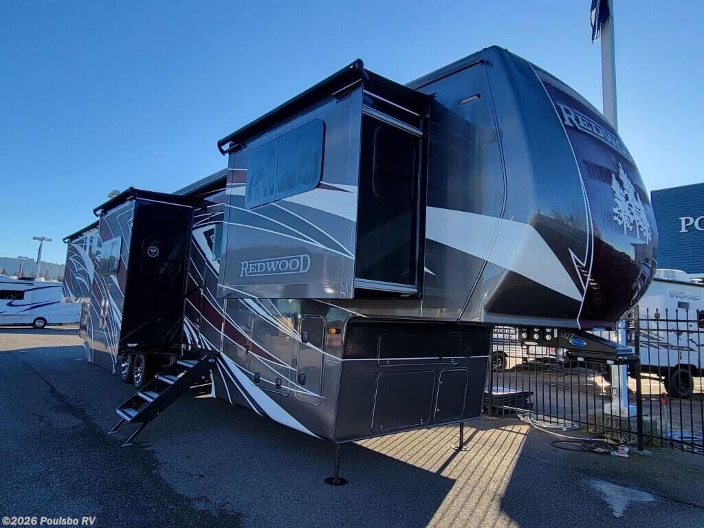 2024 CrossRoads Redwood 4200FL RV for Sale in Sumner, WA 98390 | M3385 ...