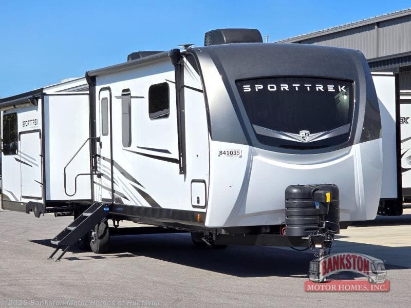 2025 Sporttrek Touring Edit