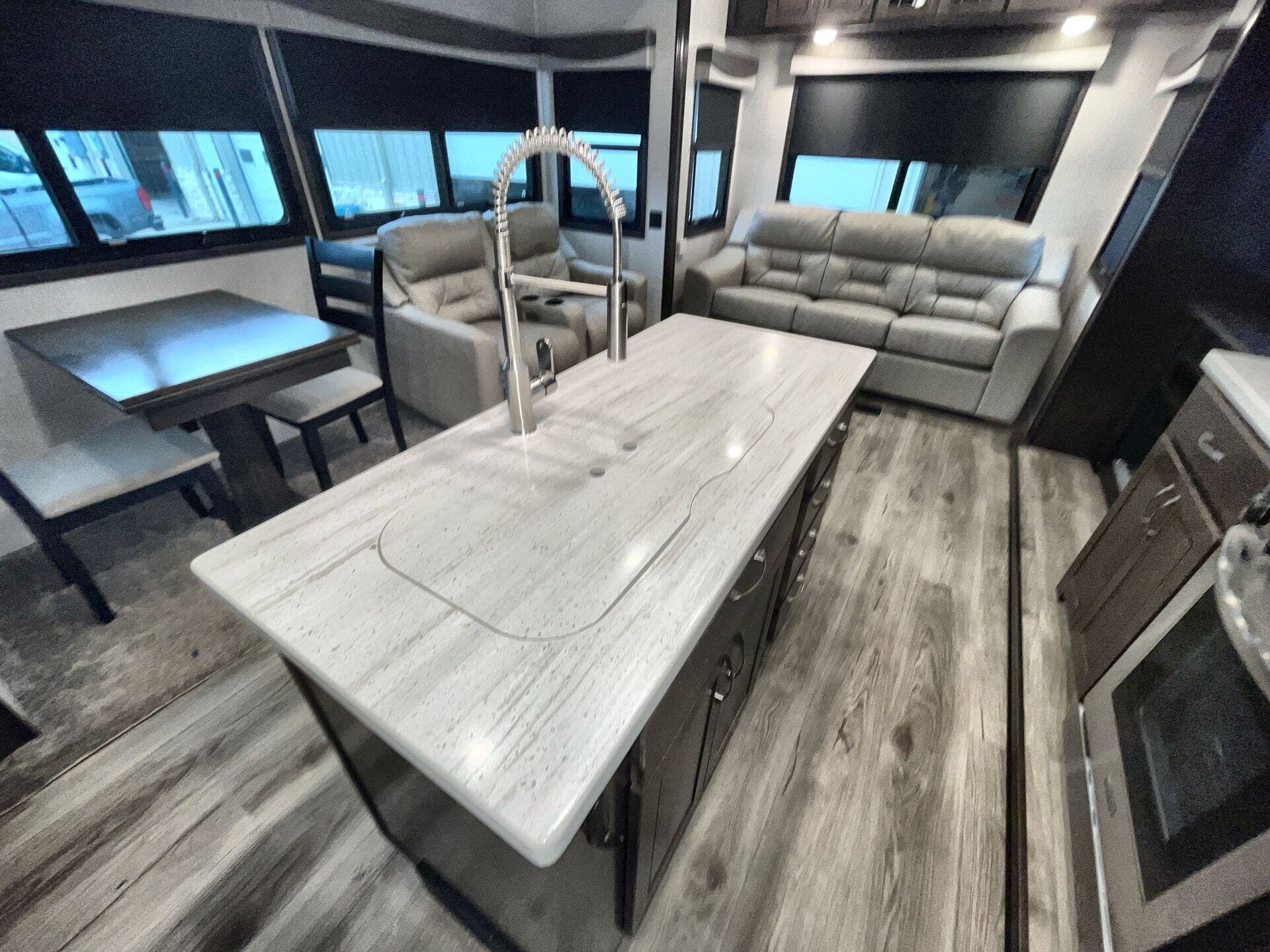 2021 Forest River Cedar Creek SILVERBACK 31IK RV for Sale in Rockwall ...