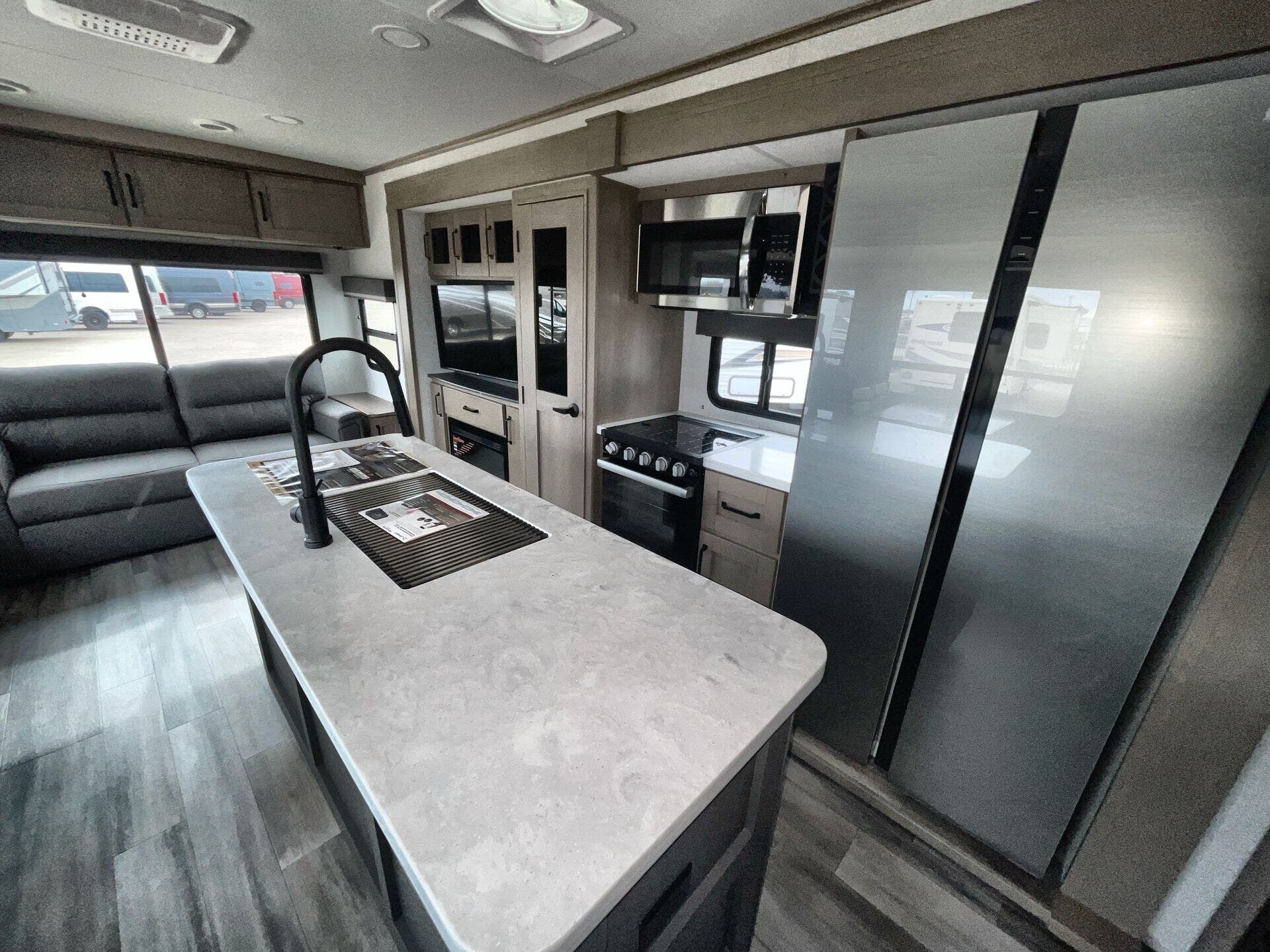 2024 Grand Design Reflection 315RLTS